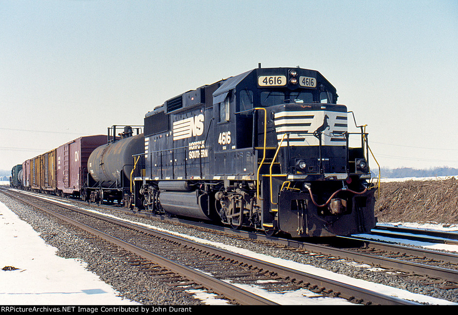 NS 4616 on H-47